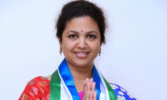 Former MP Butta Renuka: neither here nor there | Former MP Butta Renuka ...