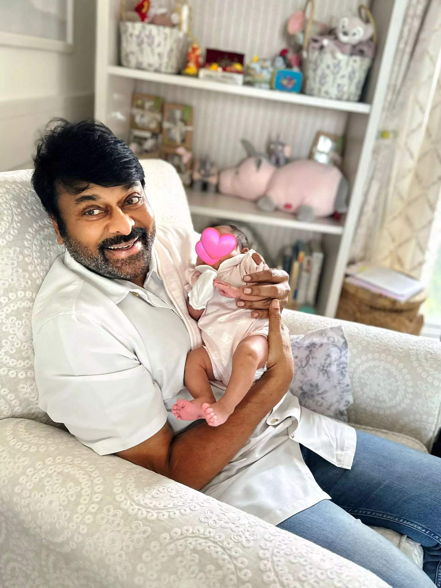 Charan Calls Chiru As 'CHIRUTHA' In Birthday Post! | The granddaughter ...