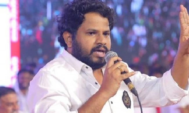 Aadi's Overactive Pre-Release Speeches Raise Eyebrows | Aadi Overactive ...