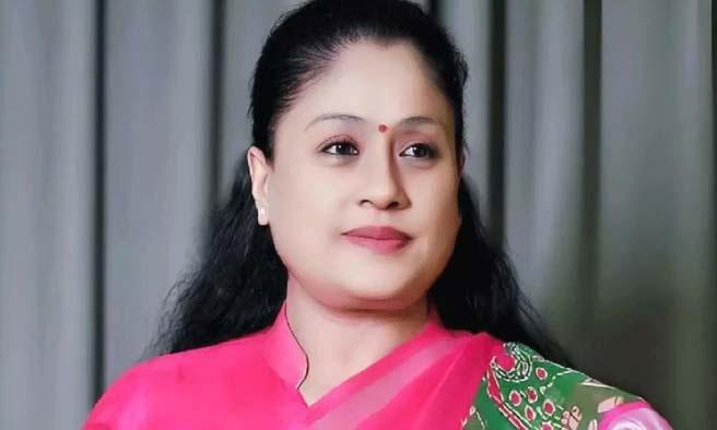 Vijayashanthi Given Big Position, Next Day Of Joining Congress ...