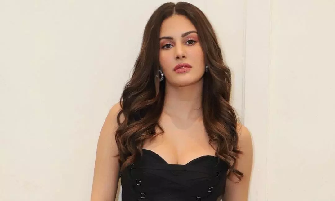 Amyra Dastur: Timeless Elegance Redefined | Amyra Dastur Photo Talk