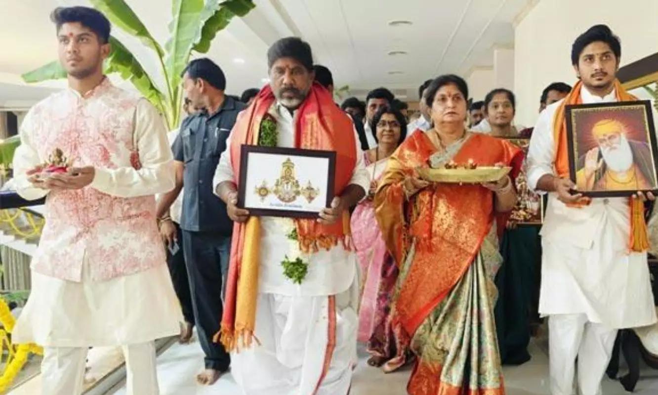 Deputy CM Enters Praja Bhavan With A Traditional Ceremony | Deputy CM ...