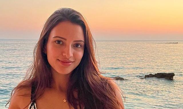 Tripti Dimri's Stylish Vacation Fashion | Tripti Dimri's Stylish ...