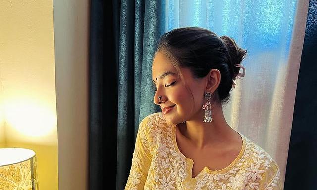 Anushka Sen's Visual Tale of Timeless Charm | Anushka Sen's Visual Tale of Timeless Charm