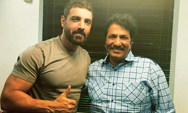 Dookudu Producer Hints at Collaboration with John Abraham | Dookudu ...