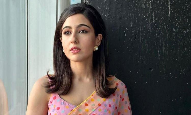 Sara Ali Khan's Lovely Photos: Gorgeous Sarees and Pretty Outfits ...