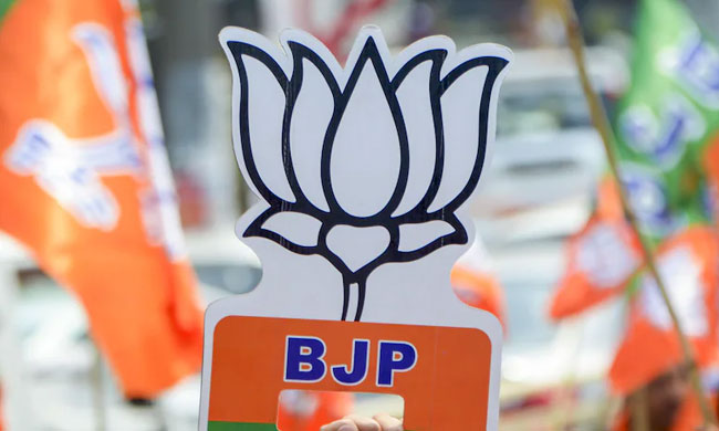 BJP Might Lose 15 Seats In Stronghold Uttar Pradesh? | BJP Might Lose 15 Seats In Stronghold ...