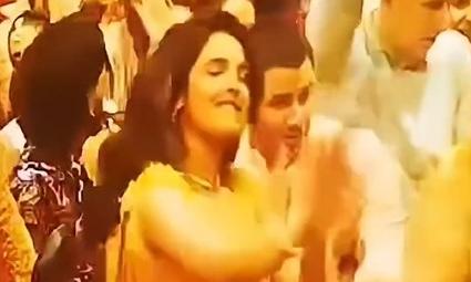 Netizens Bash Ananya Panday for Pushing Priyanka's Husband Nick ...