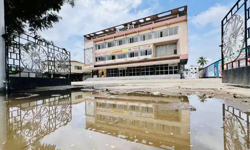 Rajinikanth’s Iconic 40-Year-Old Brinda Theatre Demolished ...