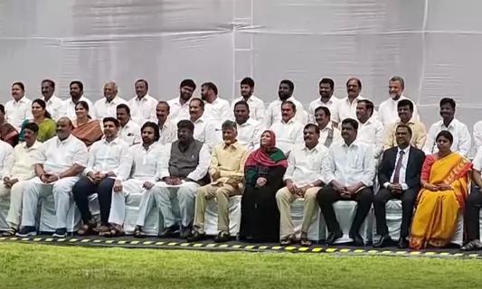 Unity in Diversity: AP Leaders Share Rare Moment of Camaraderie | Unity ...