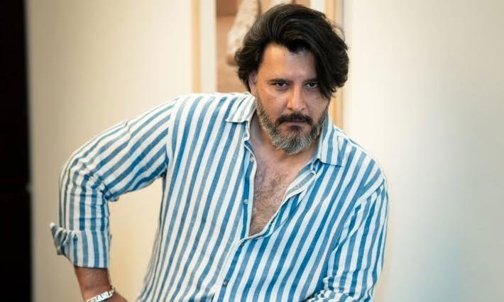 Abbas Ali’s Sharp New Look Sparks Buzz | Abbas Ali’s Sharp New Look ...