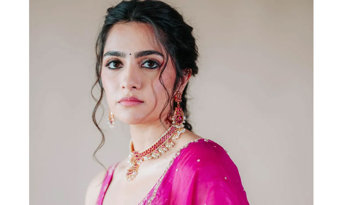 Rukmini Vasanth Admits She Never Dreamt Kantara Dream Role | Rukmini ...