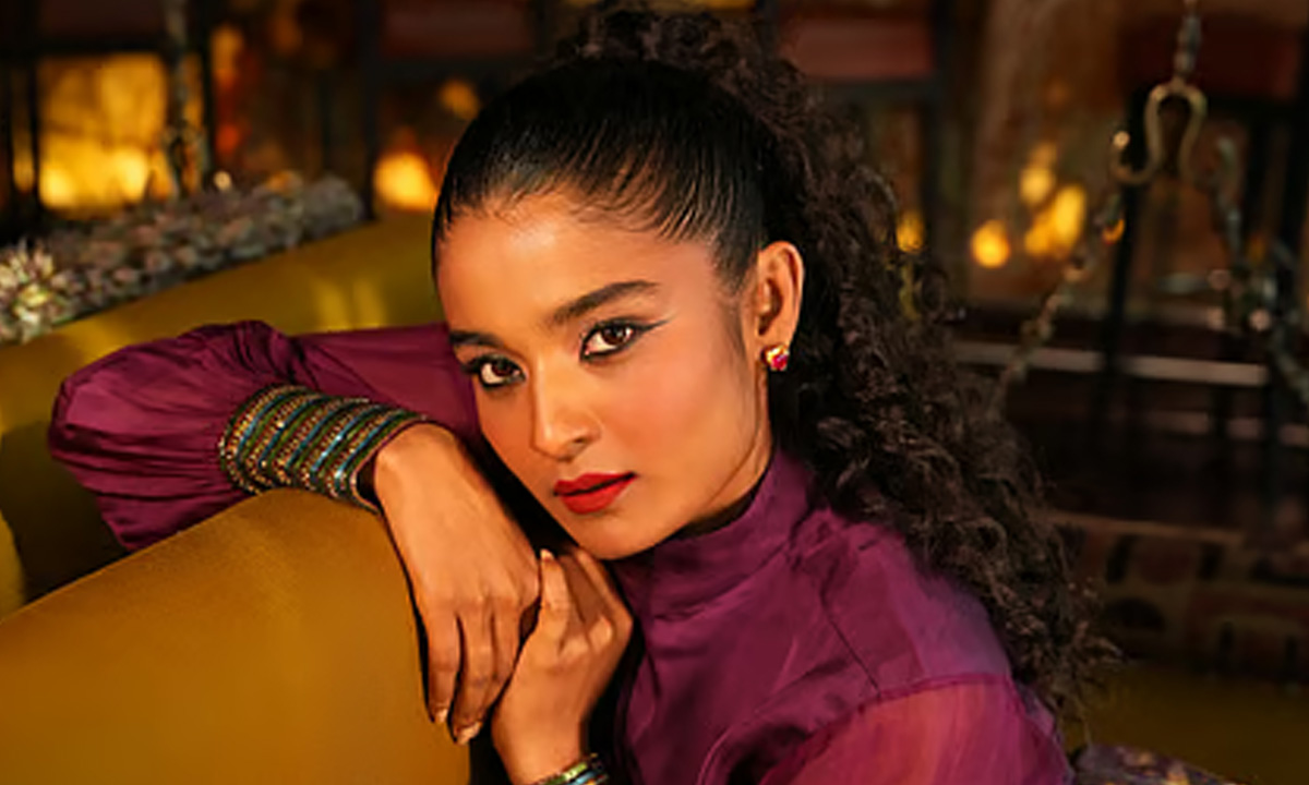 Sapta Sagaralu Dhati Star Bags Major Role In Prabhas Fauzi | Sapta ...