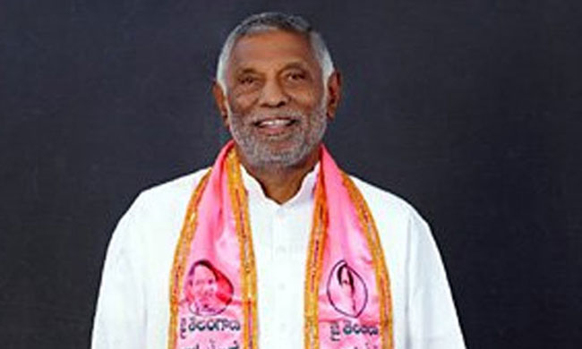 బీఆర్ఎస్ ఎమ్మెల్యే పై 'డెవ‌లప్‌మెంట్ దెబ్బ‌'.. ఏం జ‌రుగుతోందంటే! | MLA ...