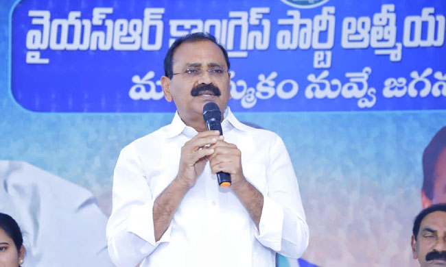 టీటీడీ చైర్మన్ భూమన కరుణాకర్ రెడ్డి క్రైస్తవుడా? | TTD Chairman Bhumana ...