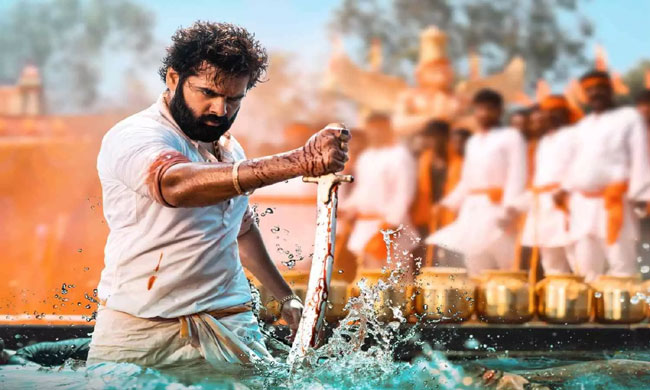 రామ్ లో ఎప్పుడు చూడని యాంగిల్..! | Ram Pothineni Skanda Movie