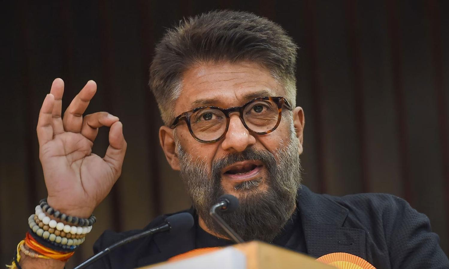 ప్ర‌ముఖ న‌టుడిపై వ్యంగ్యంగా స్పందించిన డైరెక్ట‌ర్ | Director Reacted ...