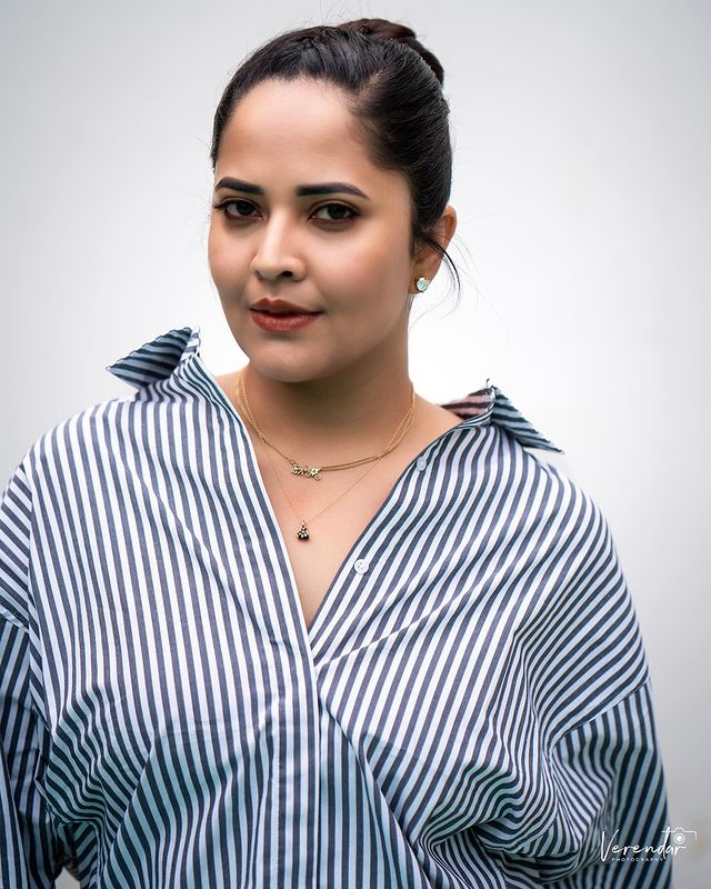Anasuya Shines in Striped Attire | Anasuya Shines in Striped Attire