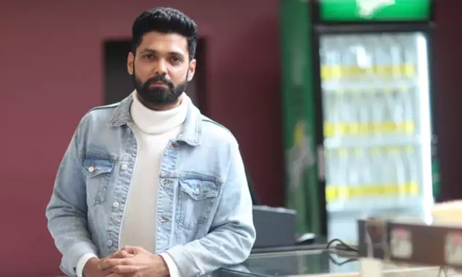 ఆమెపై రక్షిత్ కామెంట్.. ఇది అసలు ఊహించలేదే..! | Actor Rakshith Shetty