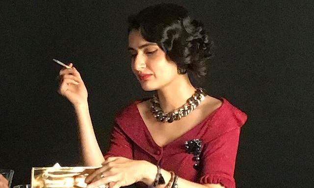 'దంగ‌ల్' బ్యూటీ ఓల్డ్ గోల్డ్ లా మారిపోయిందే! | Fatima Sana Shaikh Retro ...