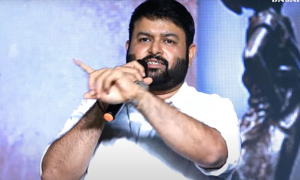 భగవంత్ కేసరి .. స్టేజ్ పైనే నోరు జారిన తమన్ | Thaman Loose Tongue on Stage
