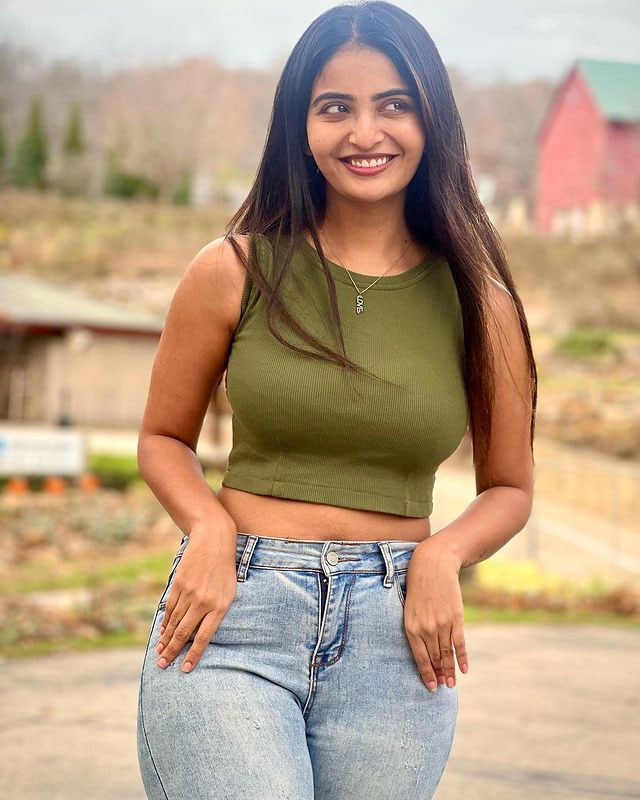 Ananya Nagalla's Style: Channeling the Heroine Look | Ananya Nagalla's ...
