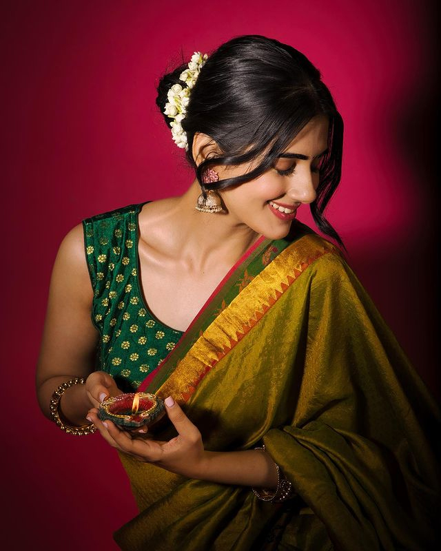 Traditional Clicks Of Gehna Sippy | Traditional Clicks Of Gehna Sippy
