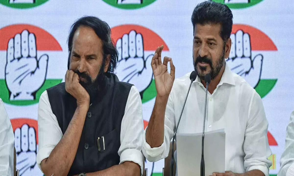 కెమేరాలు కళ్లు చూస్తుంటాయి..జాగ్రత్త లేకుంటే ఎలా ఉత్తమ్? | Uttam Kumar ...