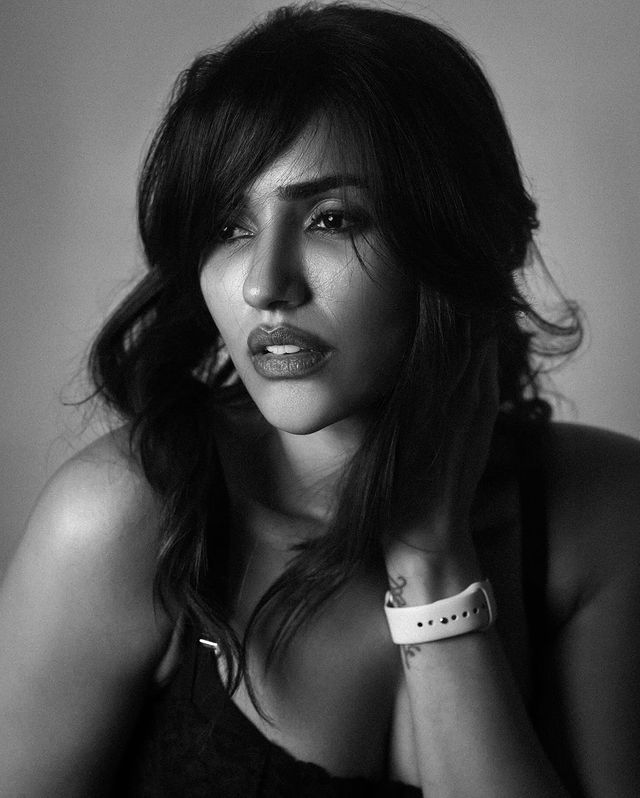 Akshara Gowda's Bold Look in a Black Masterpiece | Akshara Gowda's Bold ...