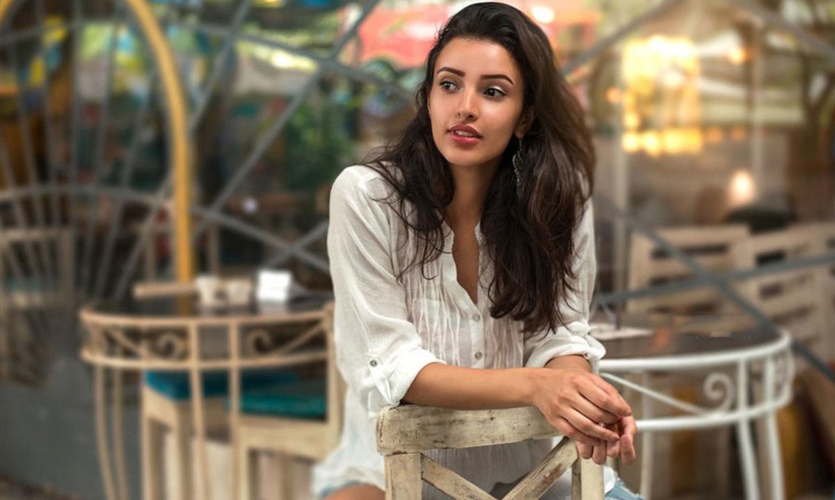 యానిమ‌ల్ బ్యూటీ ట్రిప్తీ దిమ్రీ ఎఫైర్ క‌హానీ | Animal Beauty Tripty ...