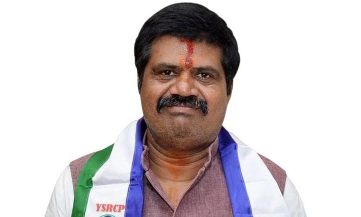 అవంతికి ఎంపీ రూట్... ఆమెకు టికెట్...!? | Mp route for Avanti Srinivas ...