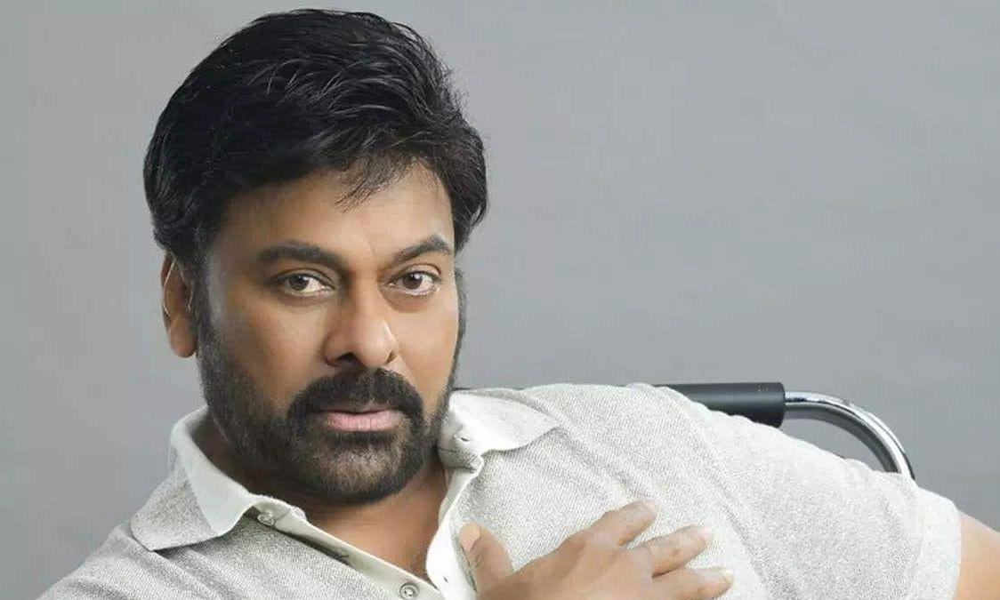 మెగాస్టార్ తో హిట్ డైరెక్టర్.. జస్ట్ మిస్ | Hit director with Megastar.