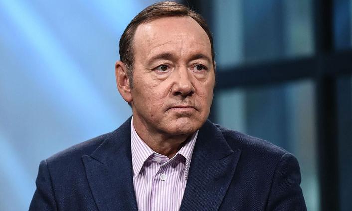 అమెరికా అధ్య‌క్షుడి రేసులో MeeToo మాన్‌స్ట‌ర్‌ | Kevin Spacey Going to ...