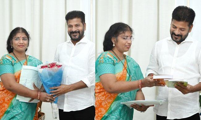 రేవంత్ ని కలిసిన మాజీ డీఎస్పీ నళిని... తెరపైకి బ్యురోక్రసి ...