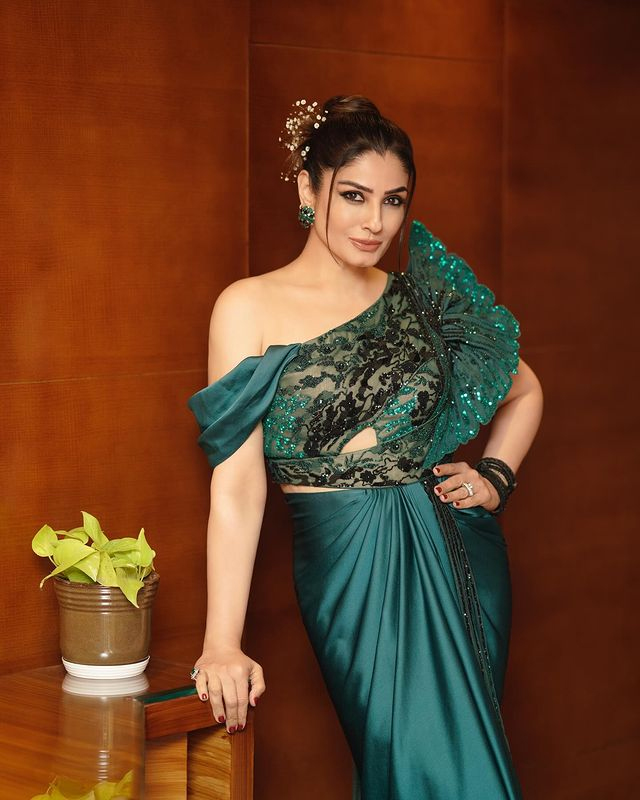 Raveena Raises The Heat In Green | Raveena Raises The Heat In Green