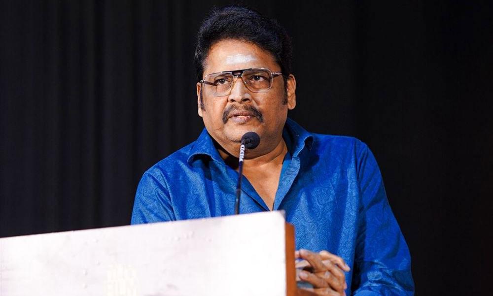 బాలయ్యపై సీనియర్ డైరెక్టర్ షాకింగ్ కామెంట్స్! | K.S.Ravikumar Comments ...