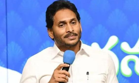 బాబు, పవన్‌ పేరు చెబితే గుర్తుకొచ్చేవి ఇవే: సీఎం జగన్‌! | Jagan once ...