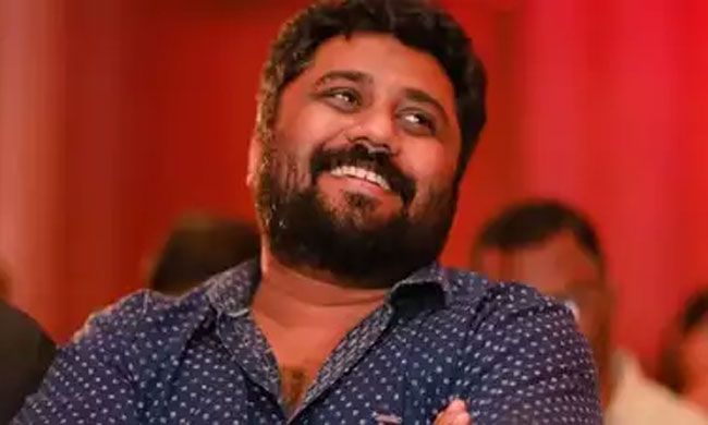 స్టార్‌ నిర్మాతపై ఆత్మహత్య యత్నం కేసు! | Suicide Attempt Case Against ...