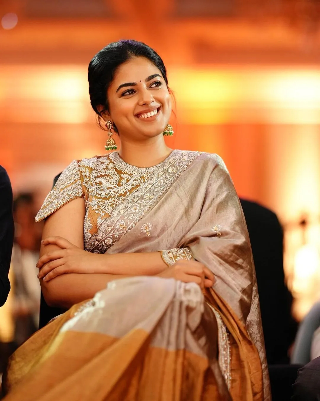 Siddhi Idnani: Dimple Girl's Simple Beauty | Siddhi Idnani: Dimple Girl ...