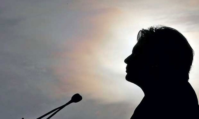 ఫ్యార్చున‌ర్ కార్ల‌కు అమ్ముడు పోతున్న ఎమ్మెల్యేలు!? | Telangana Winning ...