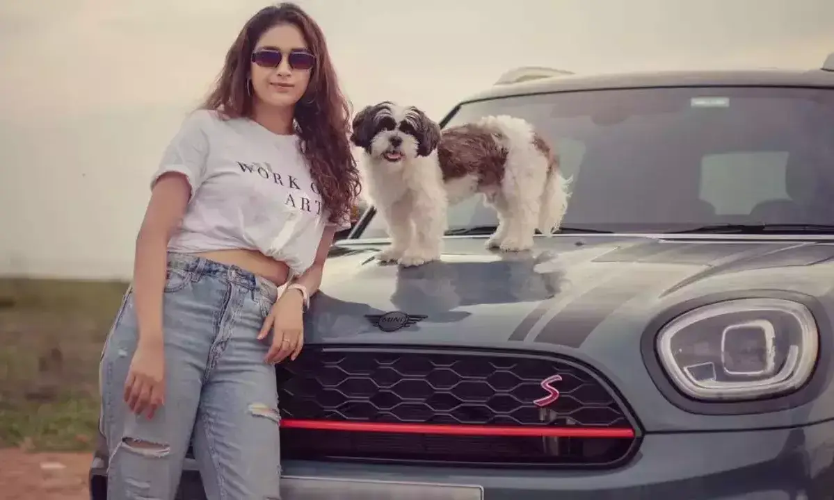 క‌ళావ‌తి టైటానిక్ హీరోయిన్ లా ఫేమ‌స్! | Kalawati Titanic heroine la famous!