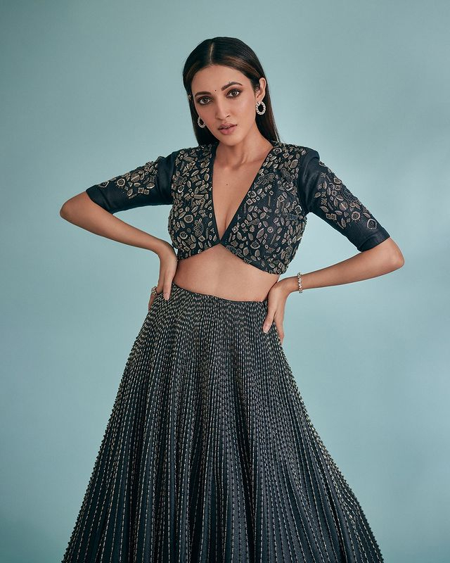 Neha Shetty’s Blue Hues and Glamorous Views | Neha Shetty’s Blue Hues ...