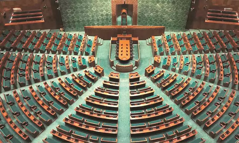 అంతా 12వ తరగతే ! | Association for Democratic Reforms on MPs Education