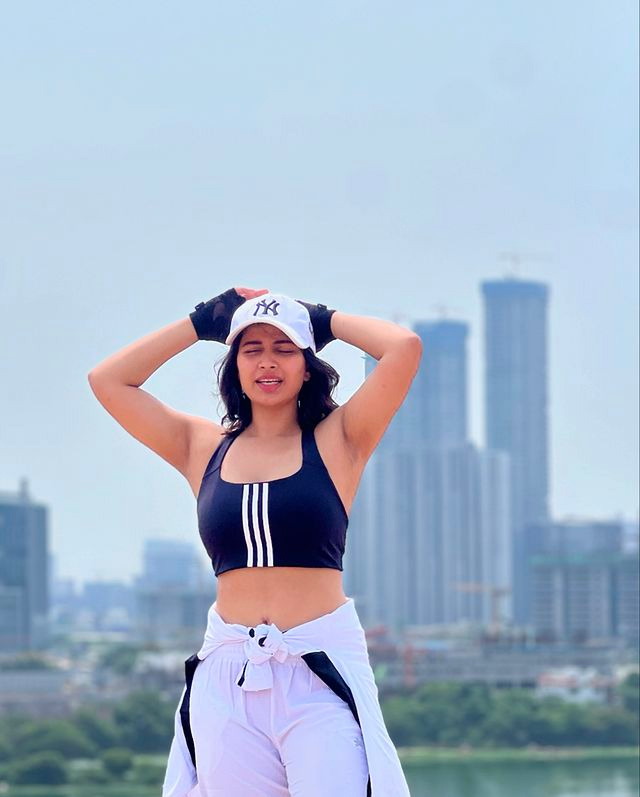 Inaya Sultana Kicks Out The Fashion in Her Style | Inaya Sultana Kicks ...