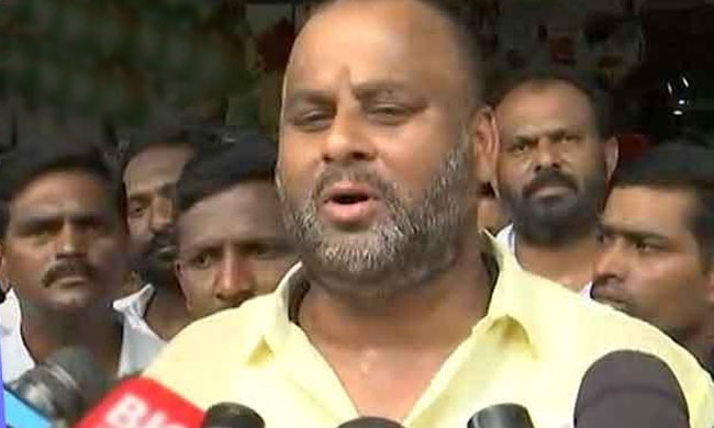 ఏపీలో ఉచిత బస్సు ప్రయాణం అప్పుడే! | Transport MinisterRam Prasad reddy