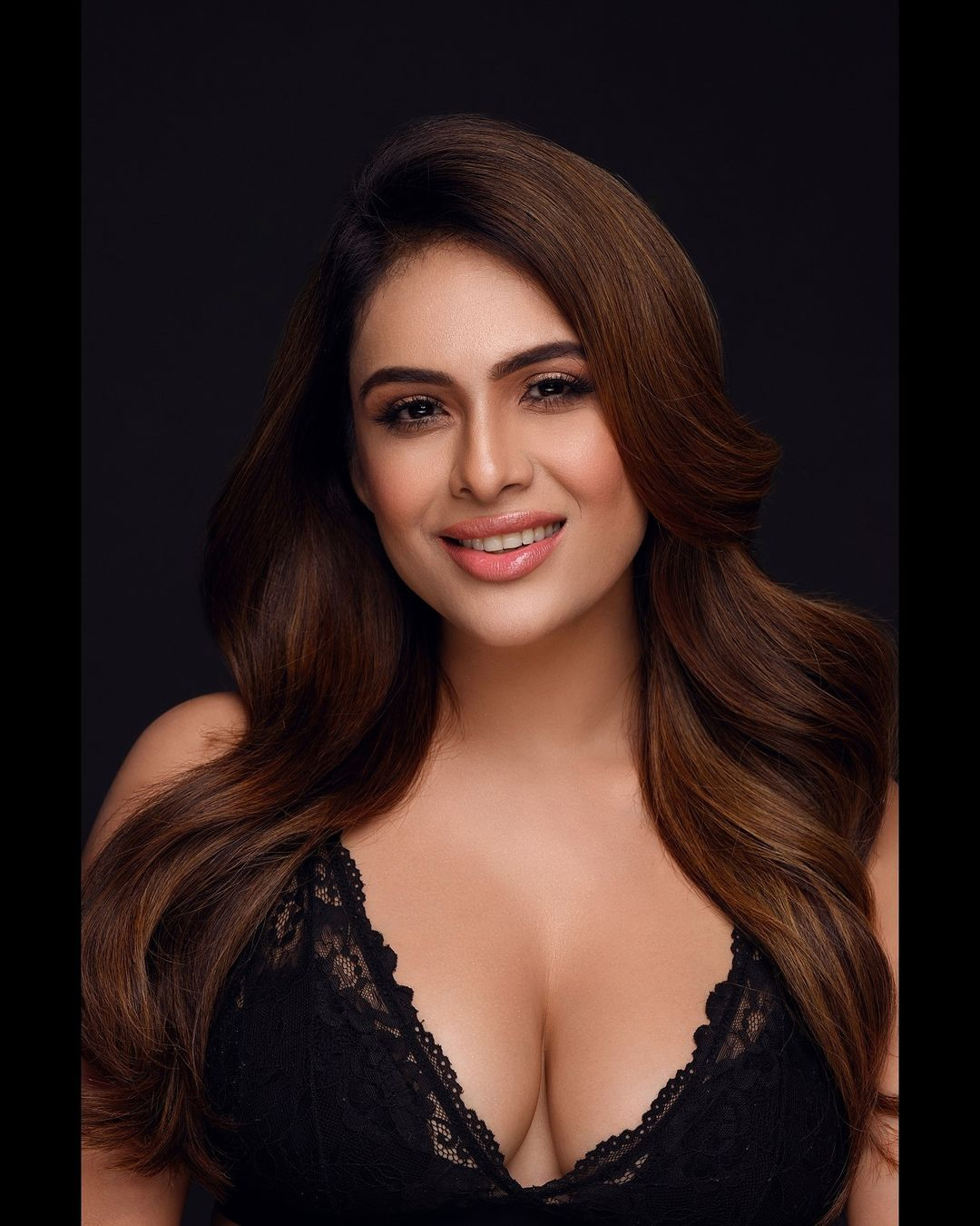 Neha Malik’s Red Rose Radiance | Neha Malik’s Red Rose Radiance