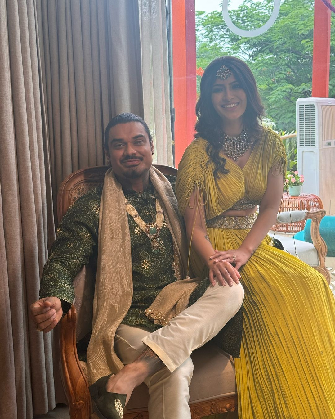 New Bride In Town: Varalakshmi Sarathkumar | New Bride In Town ...