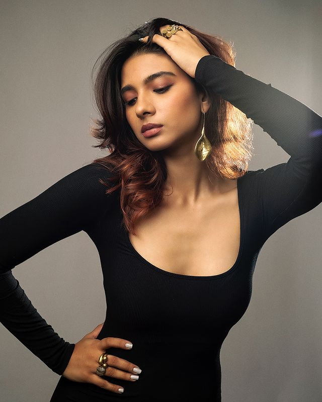 Natasha Bharadwaj's Elegant Look Turns Heads | Natasha Bharadwaj's ...