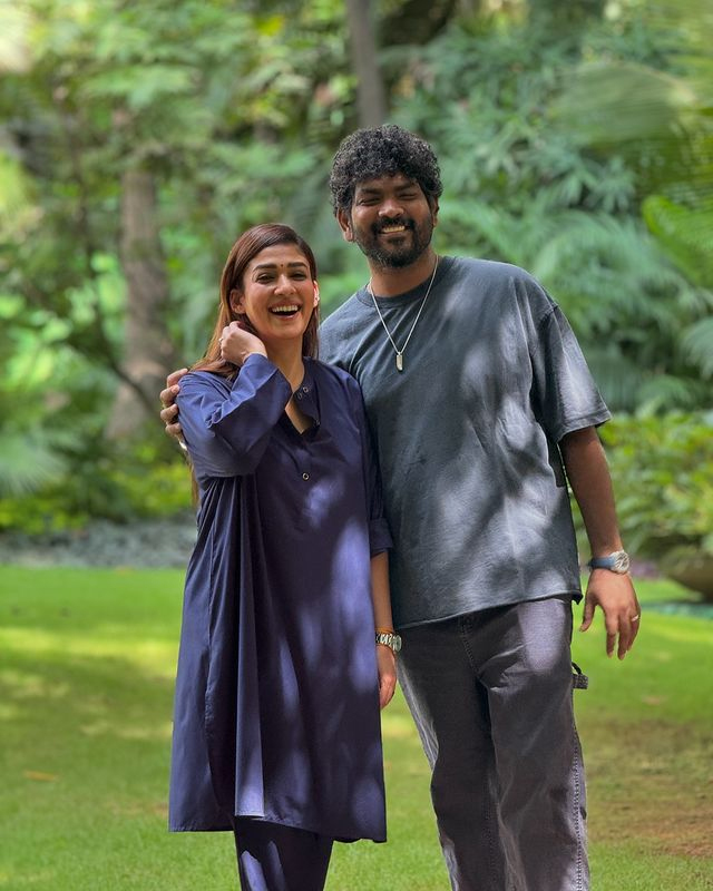 Nayanthara Poses Happily With Husband | Nayanthara Poses Happily With ...