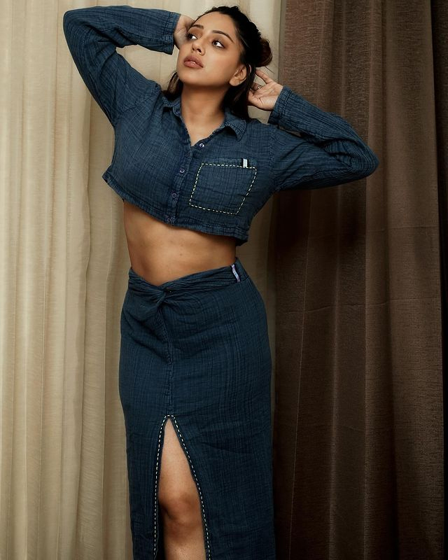 Deviyani Sharma’s Glamorous Look Is Simply Irresistible | Deviyani ...